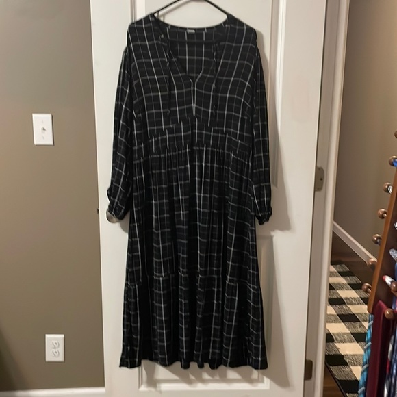 Old Navy | Dresses | Super Cute Black And White Dress | Poshmark